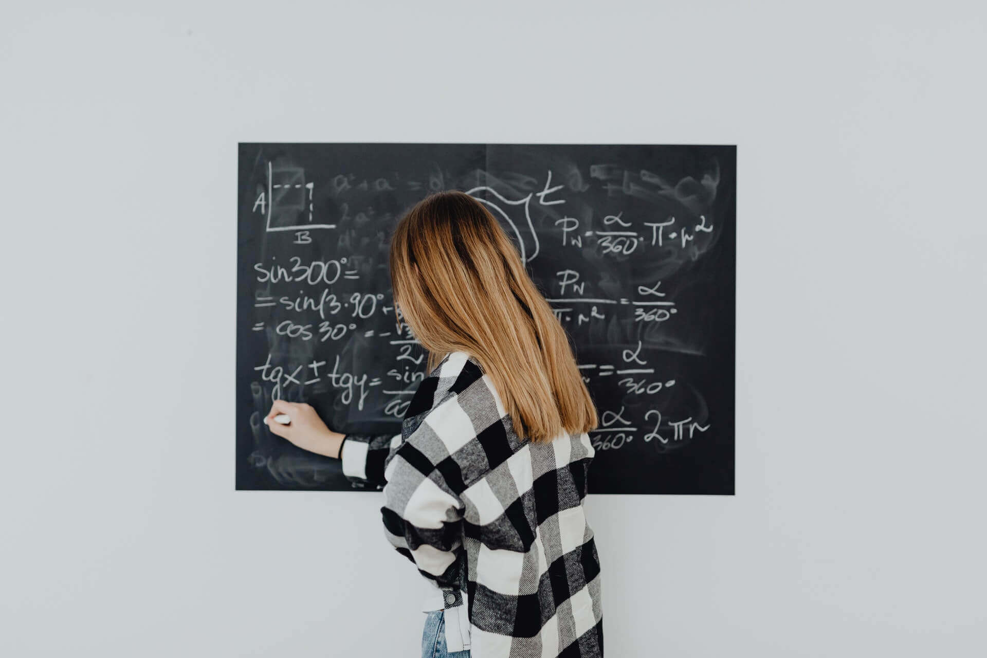 Precalculus Tutoring Services | MathUpside